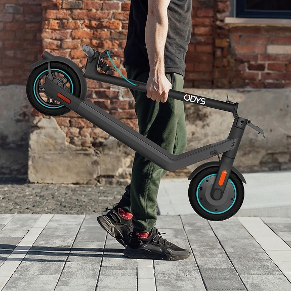 ODYS Alpha X5 E-Scooter bei MediaMarkt