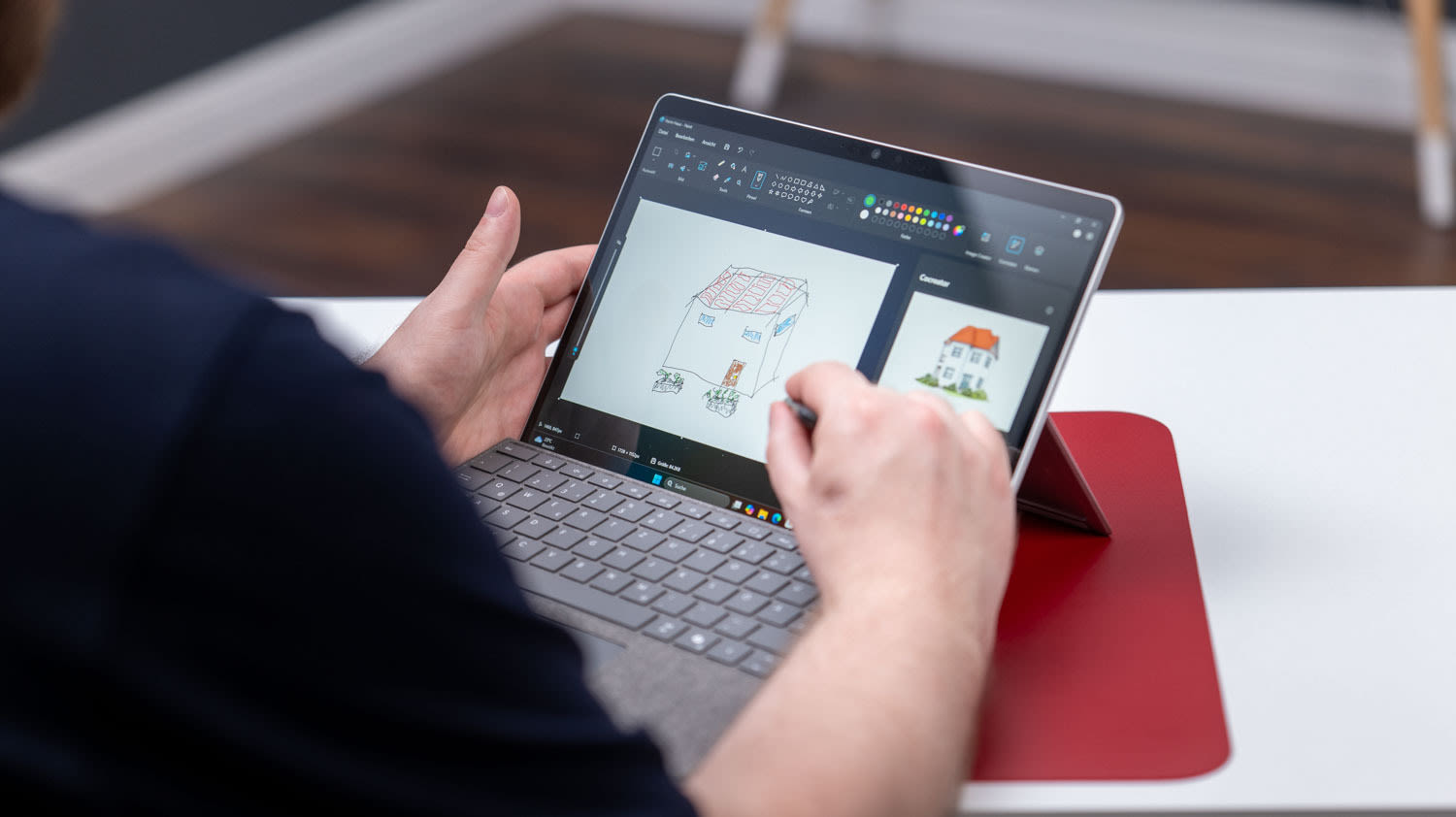Microsoft Surface Laptops im Vergleich: Snapdragon X Elite vs. Plus