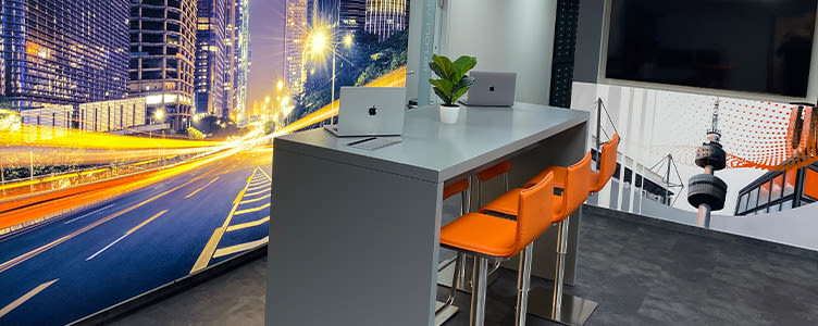 MediaMarktSaturn Business | Referenzkunde LOGLAN media GmbH